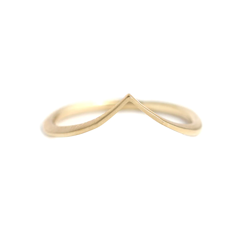 Petite v shaped wedding band | Temple & Grace NZ